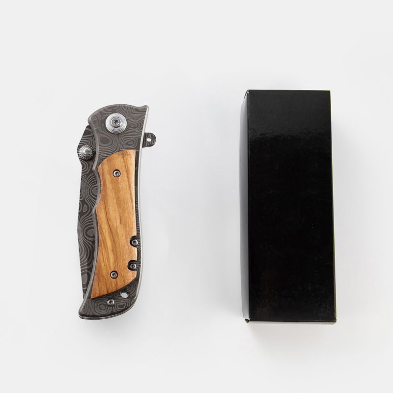 Bochen Olive Wood Handle Damascus Pocket Knife for Outdoor Use ...