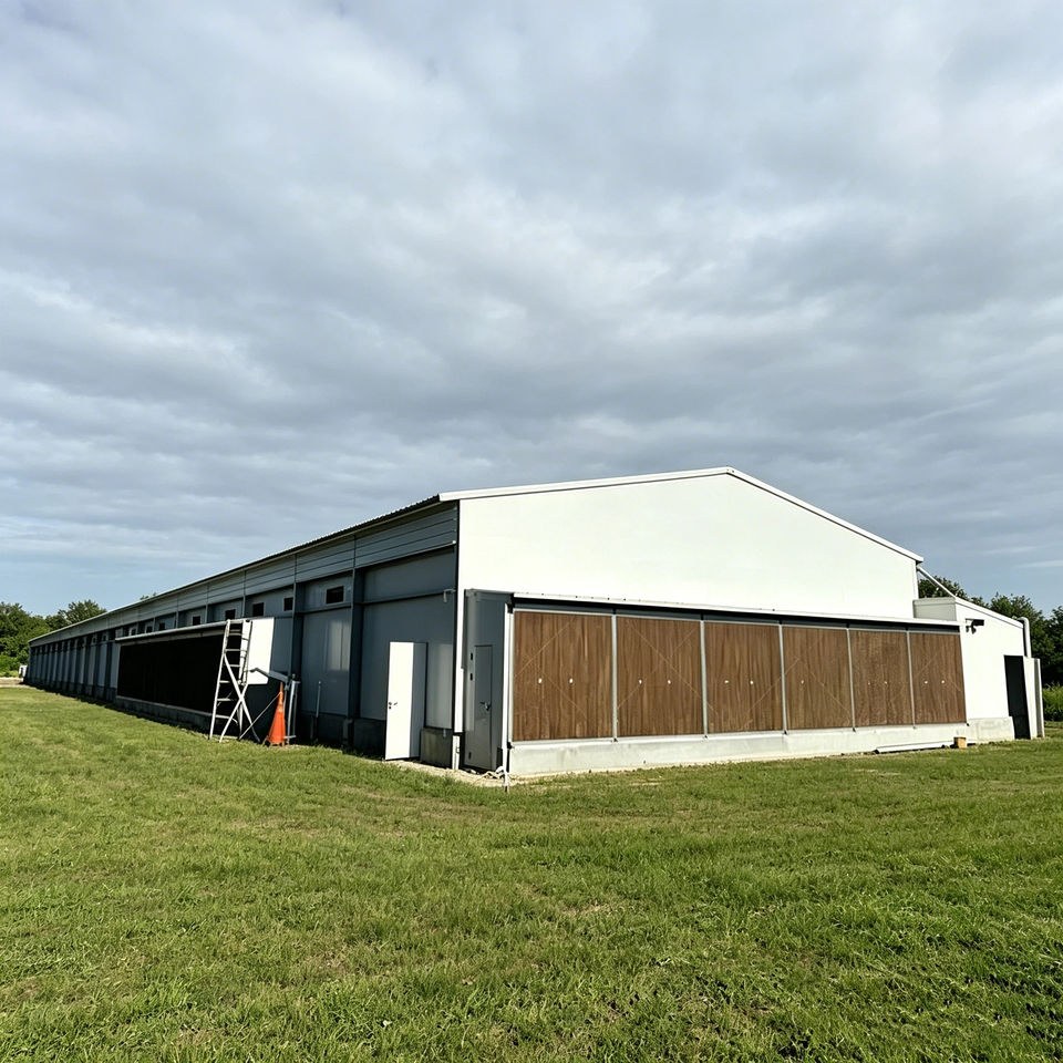 Durable Prefabricated Steel Structure Farm Warehouse Workshop Modular ...