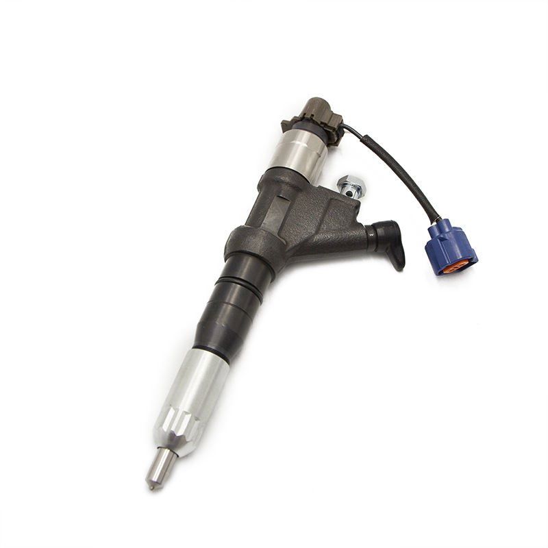 Truck Engine Parts Common Rail Diesel Fuel Injector 095000-5226 23670 ...