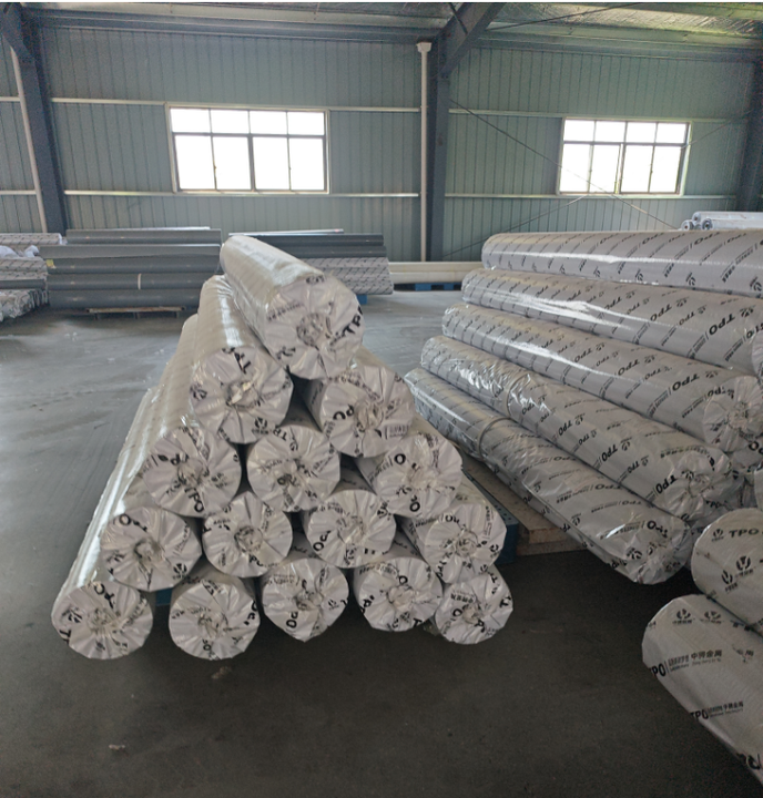 1.5mm P Type TPO Eco-Friendly High Strength Anti-Aging Roofing Roll ...