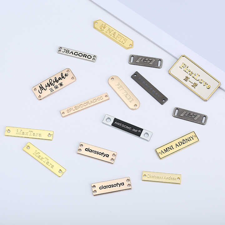 Hijab con logotipo de ropa de metal personalizado, etiqueta de costura ...