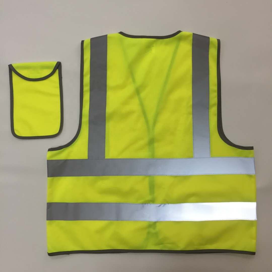 How to Choose High Vis Safety Apparel: A Complete Buying Guide