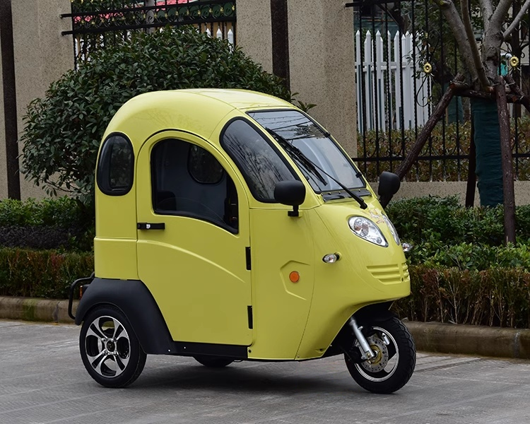 China Cheap Solar 3 Wheel Mini Fully Enclosed Electric Passenger ...