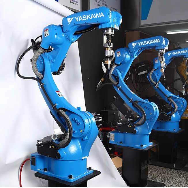 Industrial Robot Welding Machine Co2 Yaskawa Siasun Heavy Duty ...