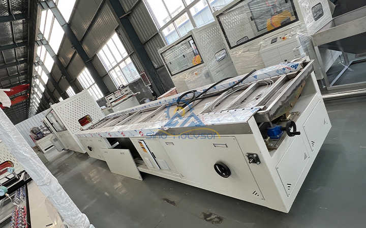 Sino-Holyson WPC PVC Louver Panel Production Line Core Includes Screw ...