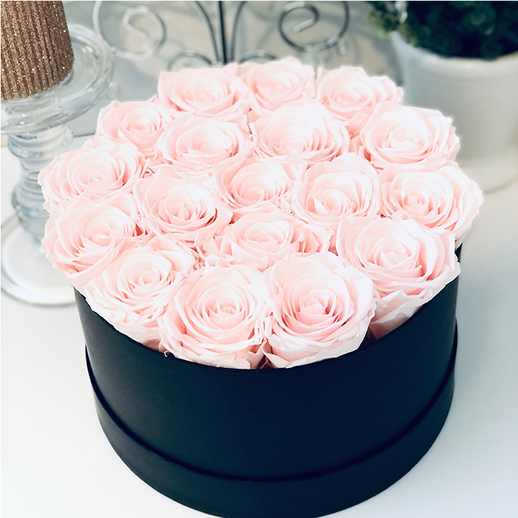How to Choose the Best Big Luxury Flower Box for Any Occasion