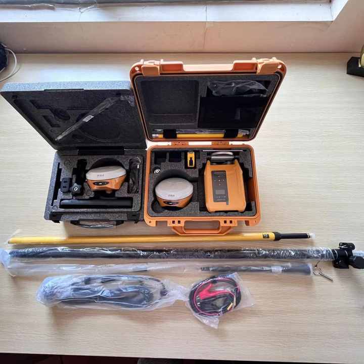 High-Precision GPS RTK Surveying Equipment with LCD Display ...