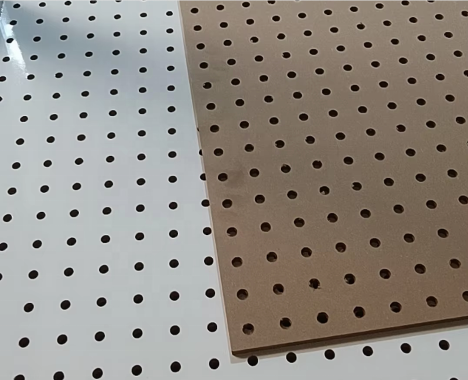 Panel de Madera Perforado MDF para Organización de Paredes, Estándar de ...