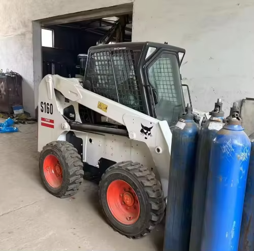 Used Famous American Brand S160 Skid Steer Loader for Sale.| Alibaba.com