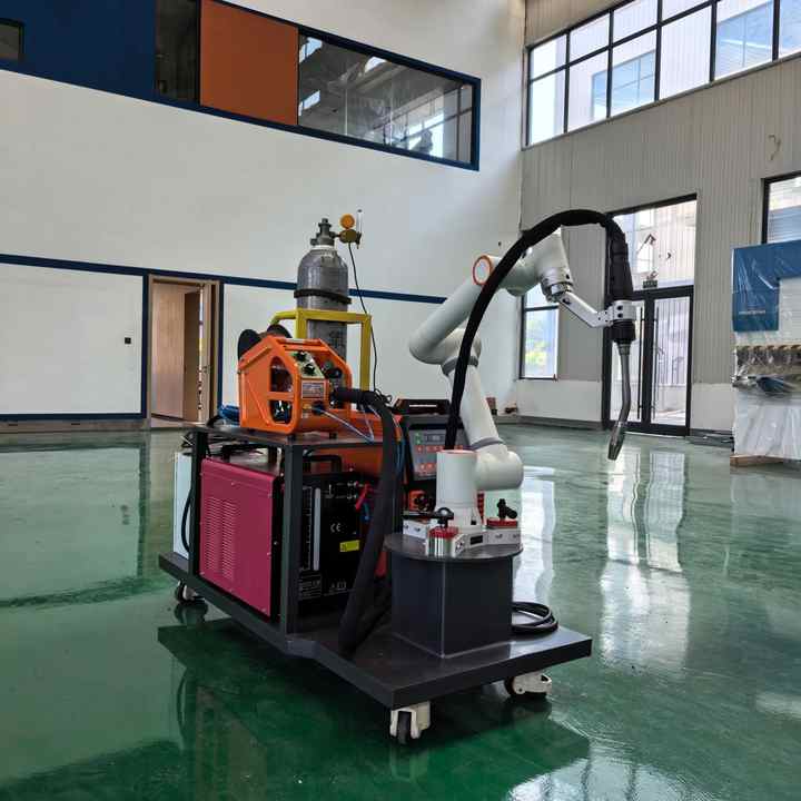 Industrial Grade Automatic Robot Welding Machine Free Programming for ...
