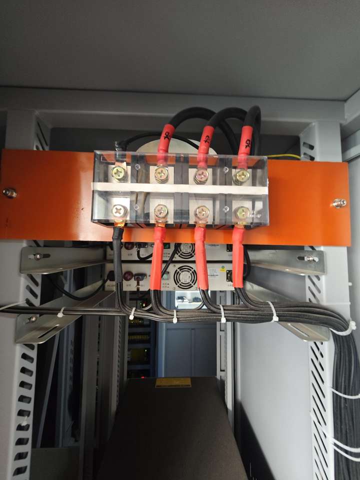 Zenix Decorative PVD Coating Machine for Personal Grooming Tools-Razors ...