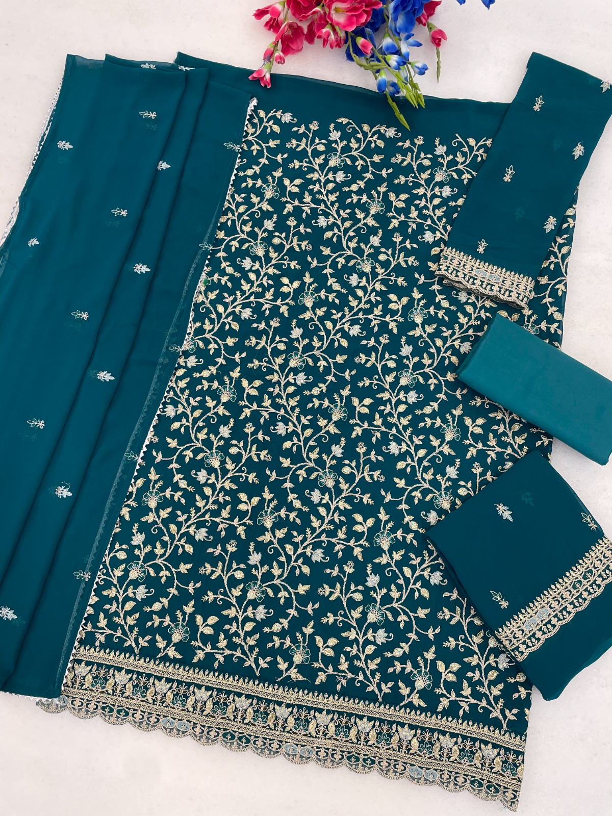 Wholesale Pakistani Dress Materials - Latest Trends & Quality