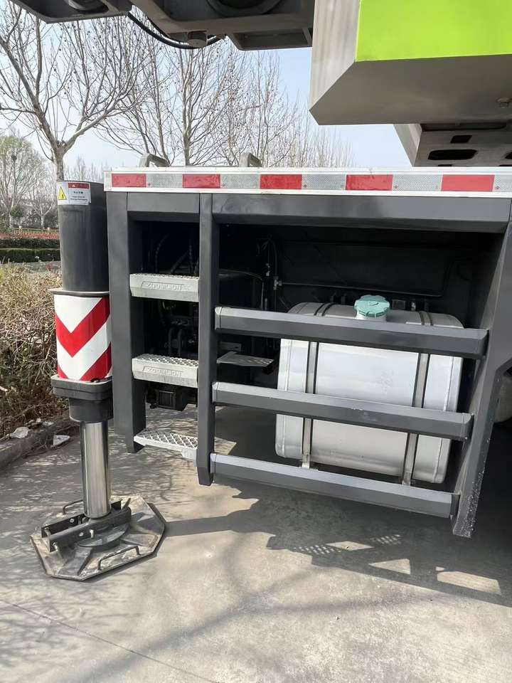 Used ZOOMLION ZAT1600H8 for Sale.| Alibaba.com