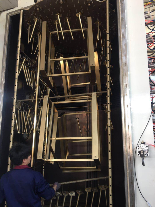 Large-scale Table and Chair Display Stand Stainless Steel Multi-arc Ion ...