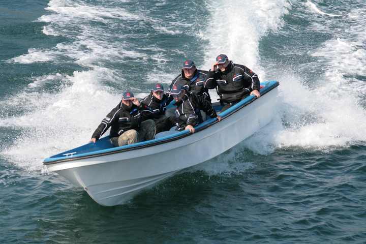 Wasen Boat for Sale - 7m Fiberglass Unsinkable Work Boat