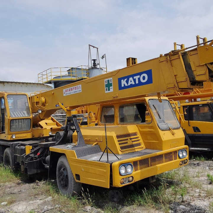 Used Kato Truck Mobile Crane NK250E - 25T Heavy Equipment