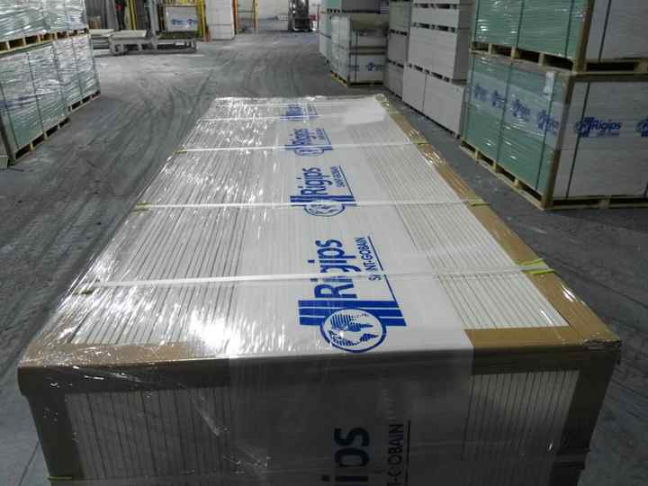 Standard Plasterboard for Internal Ceilings and Walls