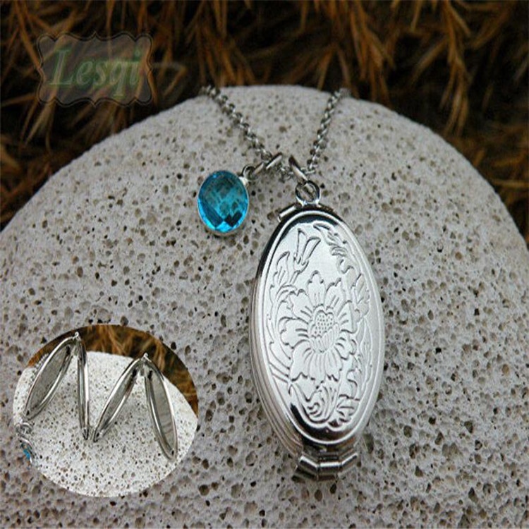 Stylish Designs for Every Occasion: Stunning fold locket Collection