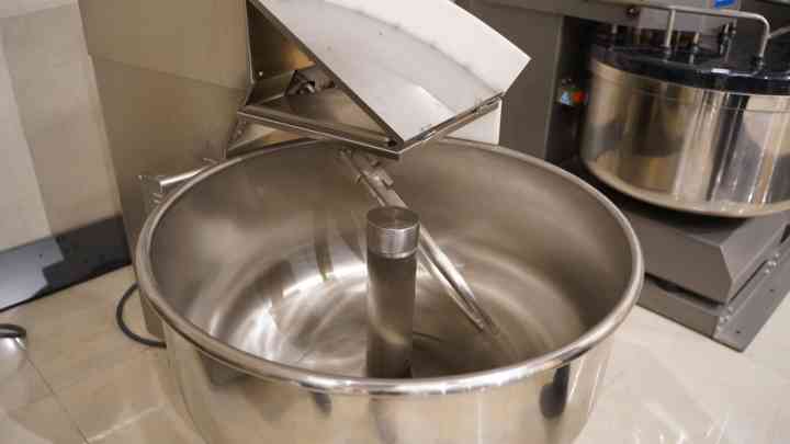 Altuntop Oven - 2 Motor Fork Mixer for 150 Kg Flour Capacity