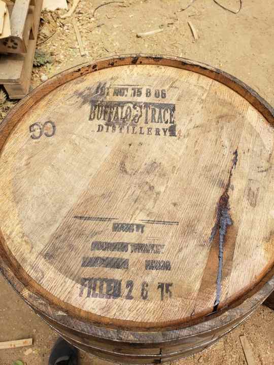 Used 200L White Oak Wood Barrel for Wine & Beer - OEM | Wholesale