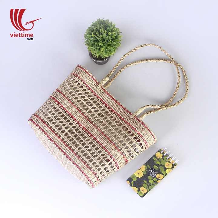 Hand Woven Seagrass Handbags - Perfect for Summer Beach