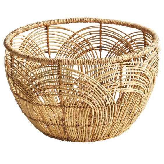 Wholesale Rattan Laundry Baskets - Durable & Sustainable