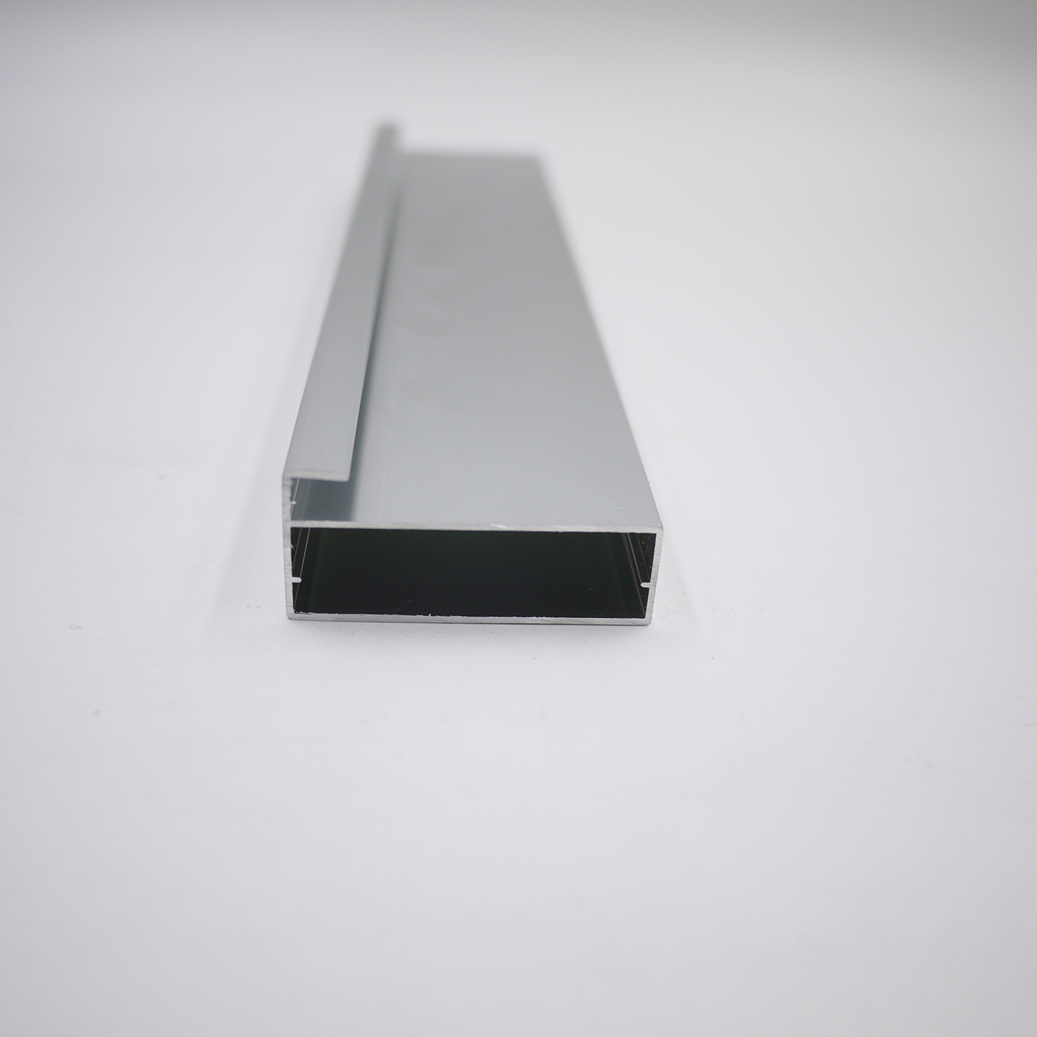 Pakistan Aluminum Profiles - Precision and Durability