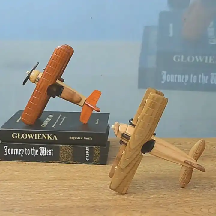 European Retro Nostalgic Wooden Aircraft Ornaments